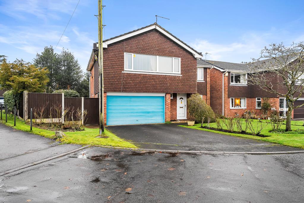 Fieldway, Weaverham, Northwich – CW Estate Agents